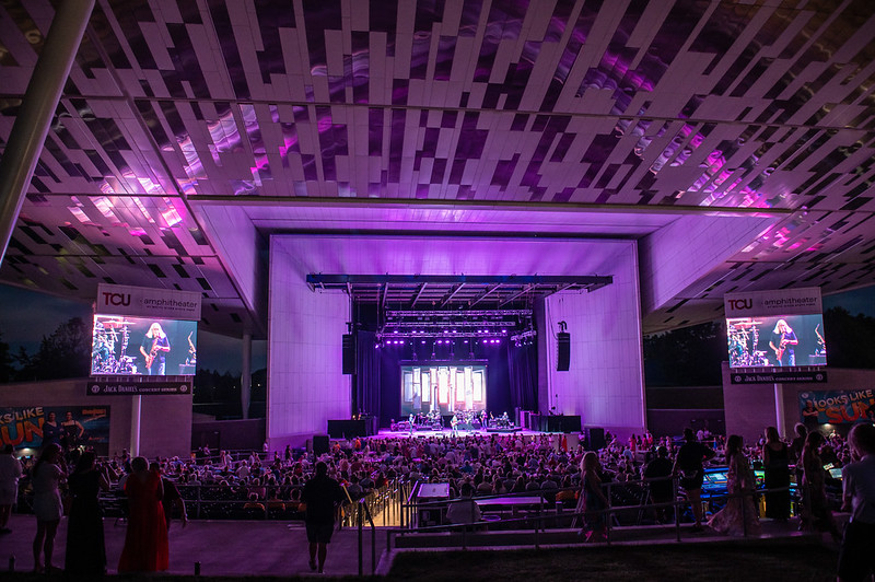 Rent Everwise Amphitheater at White River State Park in Indianapolis ...